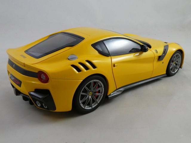 Ferrari F12 TDF - Modellini Street Diecast