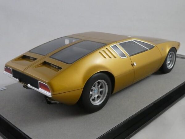 De Tomaso Mangusta 1971 - Modellini Street Diecast