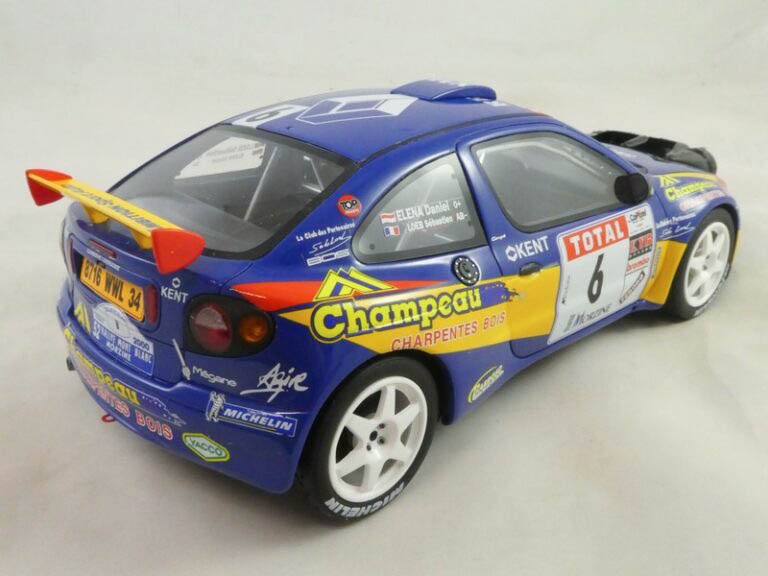 Renault Megane Maxi 2000 OttoMobile 1:18 OT960 - Modellini Rally Diecast