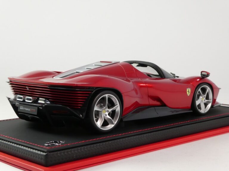 Ferrari Daytona SP3 MR 1:18 FE036A - Modellini Street Diecast