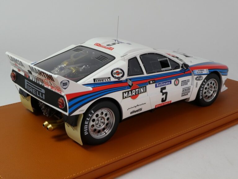 Lancia Rally 037 1984 Topmarques 1:12 TMR1208D - Modellini Rally Diecast